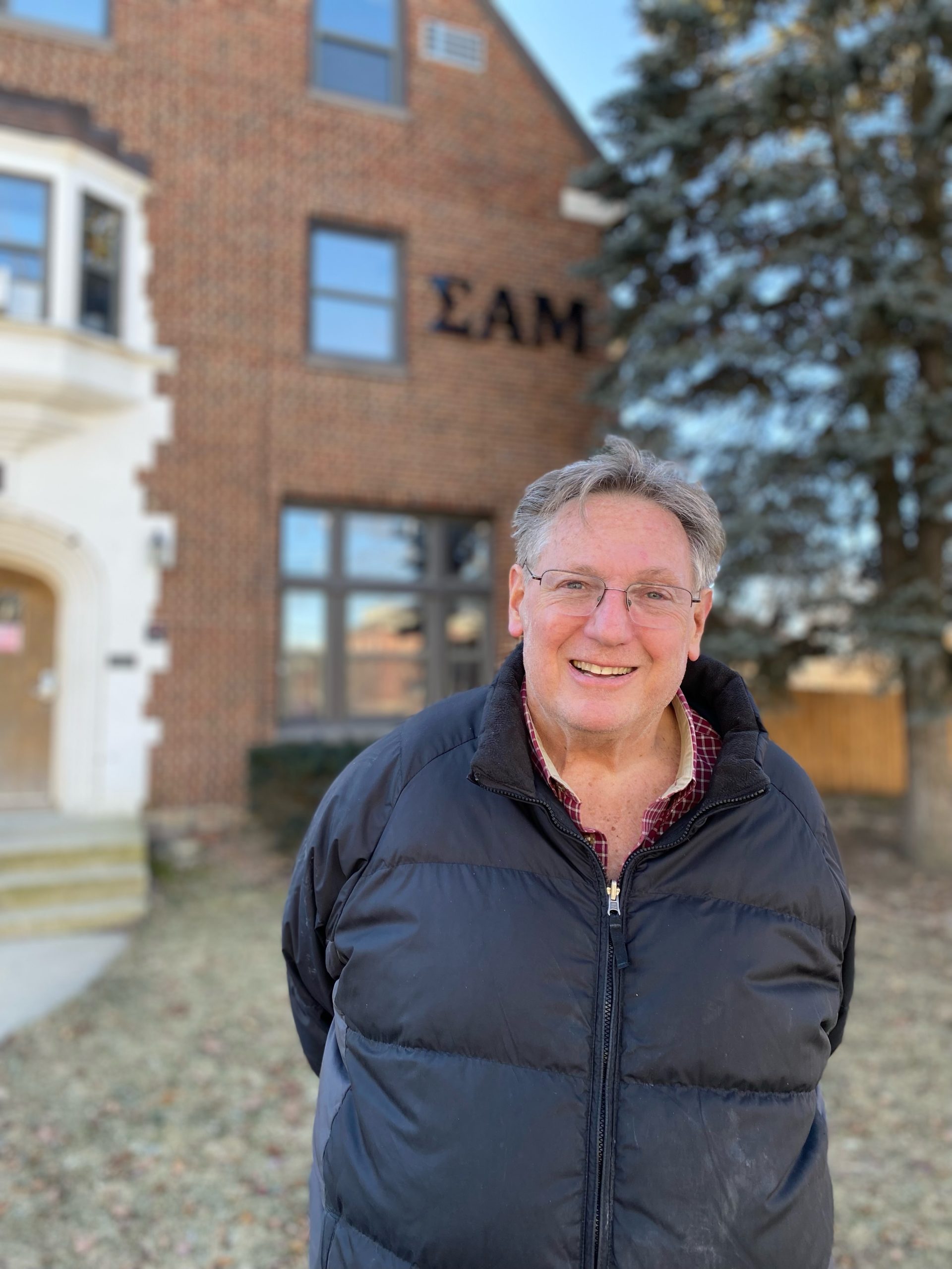 Lee's Legacy on Sammy Housing - Sigma Alpha Mu